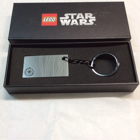 Lego | Accessories | Lego 507403 Star Wars Mandalorian Beskar Keychain ...